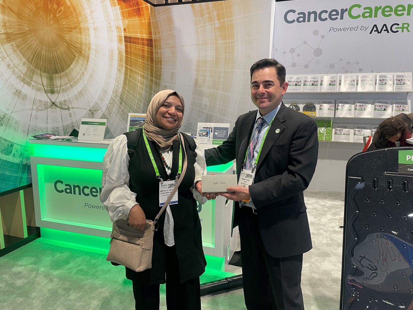 Congratulations to the Winner of the Ray-Ban Sunglasses | CancerCareers.org